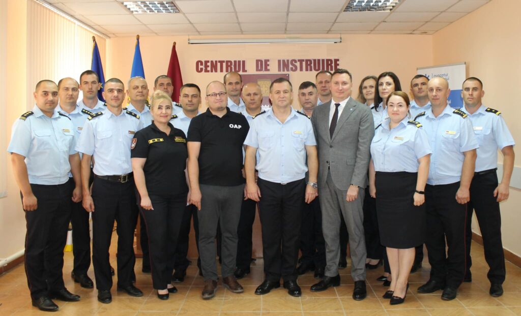 Peste 100 angajați de penitenciare instruiți de Oficiul Avocatului ...